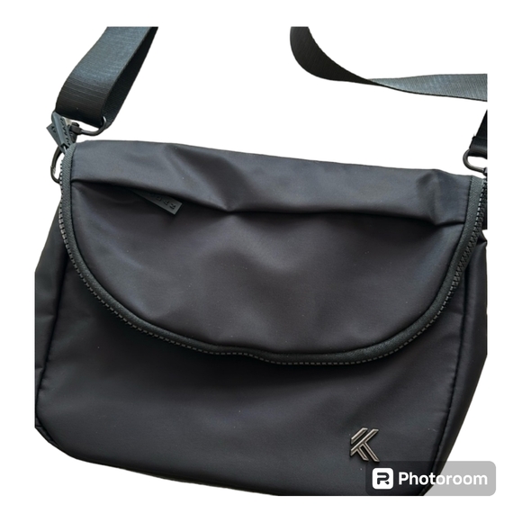 Kyodan | Bags | Kyodan Black Nylon Belt Bag Crossbody Convertible Bag ...